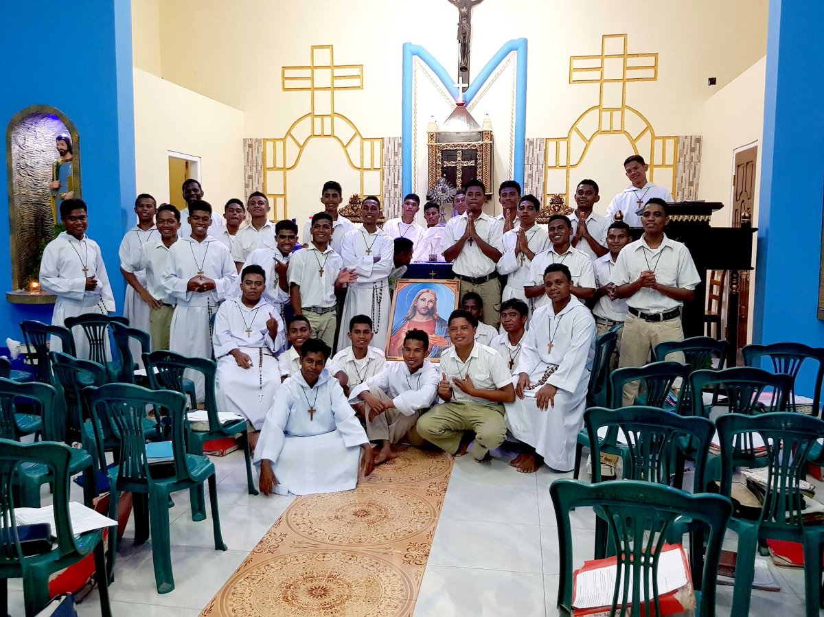 Group mission visit to Missionaries of the Poor, Labuan Bajo, Flores ...